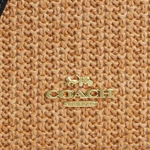 Coach | Bags | Nwt Coach Hadley Mini Crossbody Bag Cal6 Imtoastblack ...